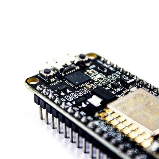 قیمت و خرید برد توسعه وای فای ESP8266 NodeMcu با مبدل CP2102